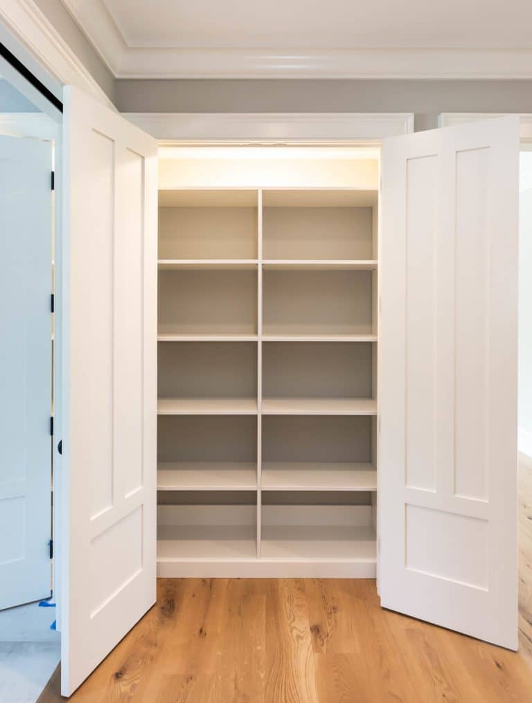 Closet Parts | Wholesale Closet Systems | Custom Closet Manufacturers