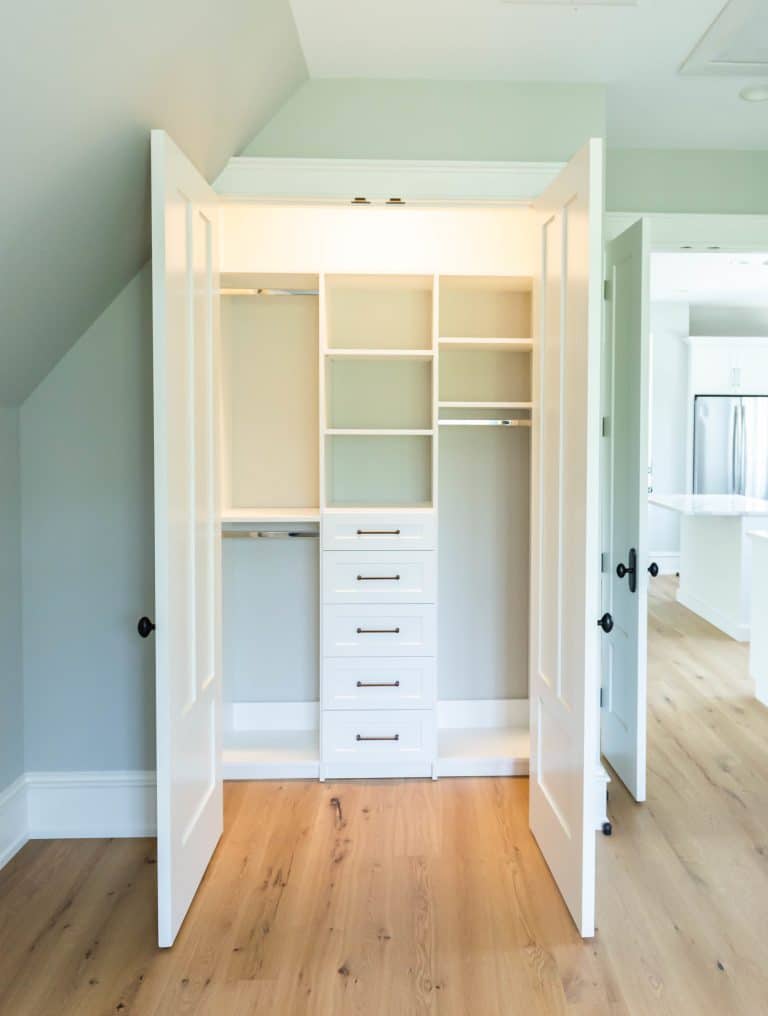 Closet Parts | Wholesale Closet Systems | Custom Closet Manufacturers